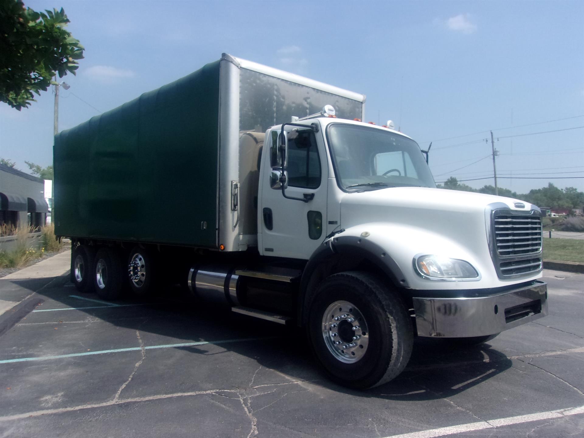 2012 Freightliner M2 112