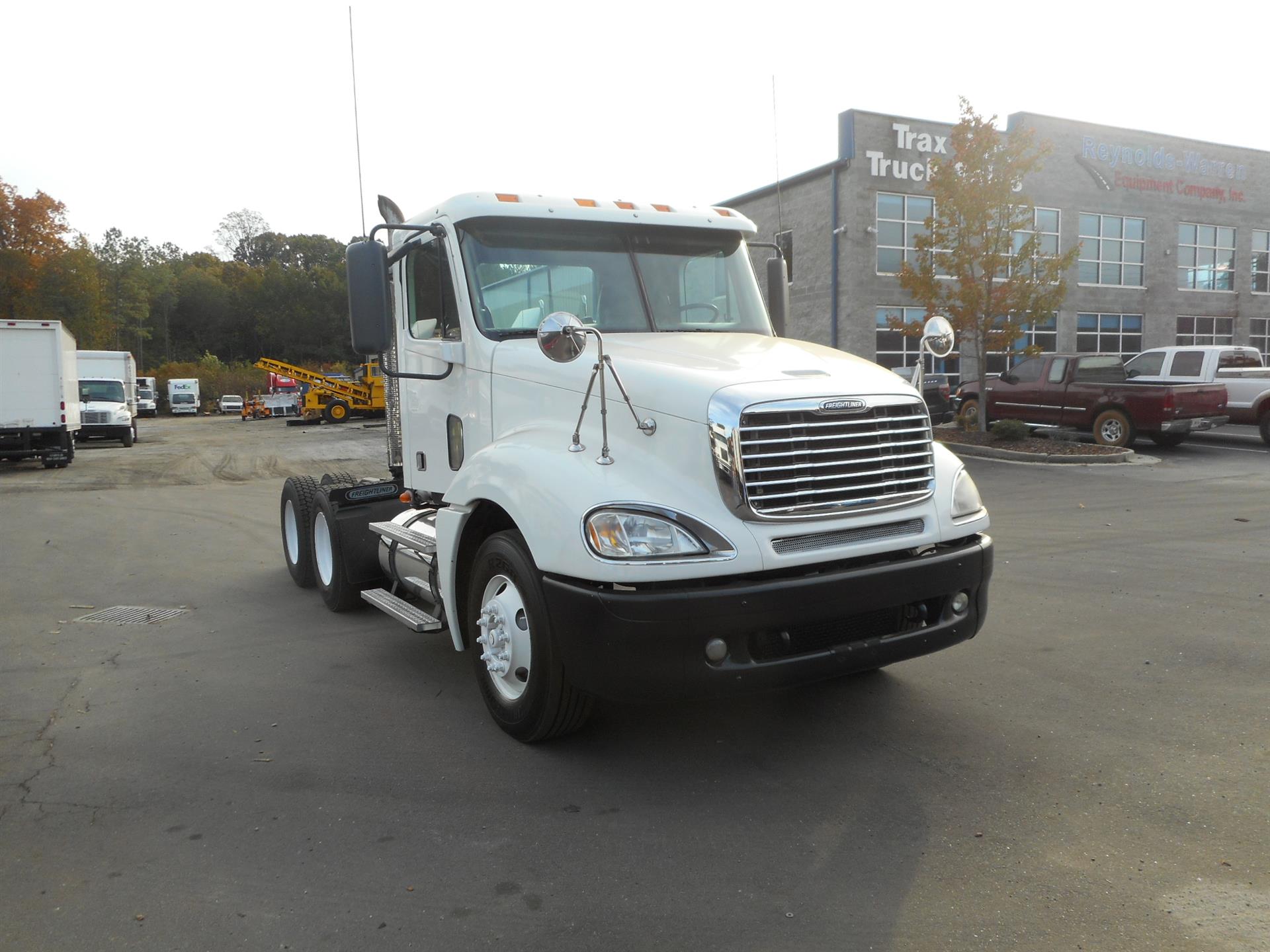 2007 Freightliner CL120 Columbia Semi Truck - Lake City, GA