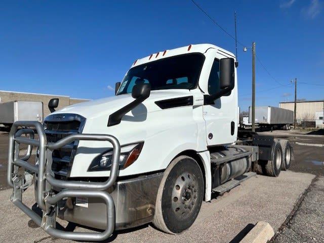 Freightliner NEW CASCADIA PX12664 Trucks For Sale