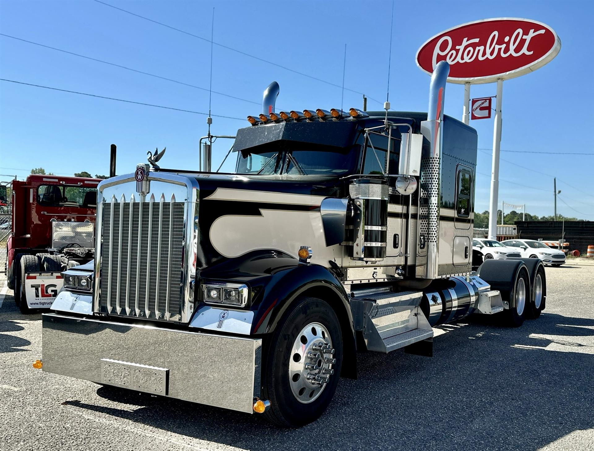 Kenworth W900L Trucks For Sale
