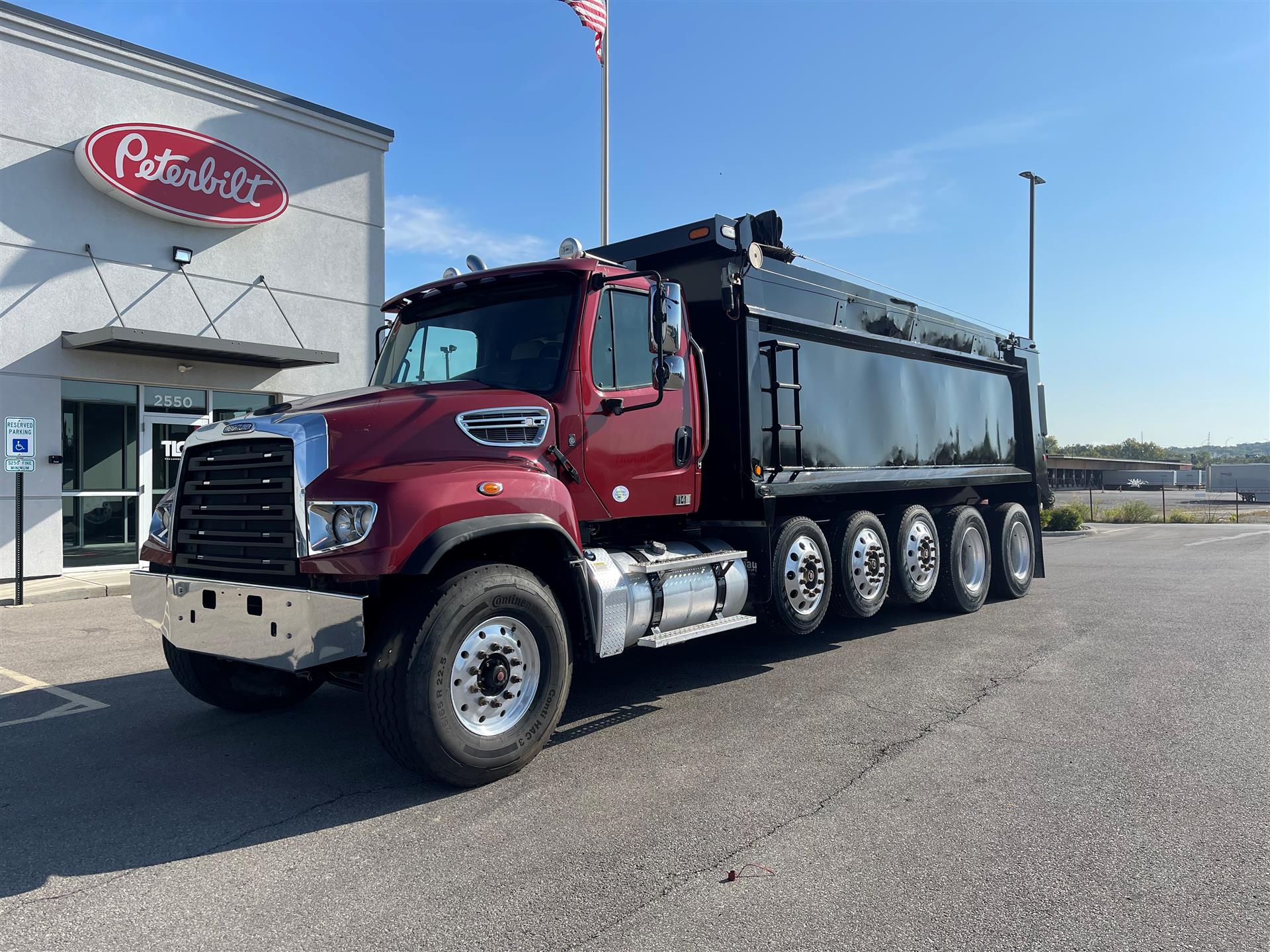 Freightliner 114SD Trucks For Sale