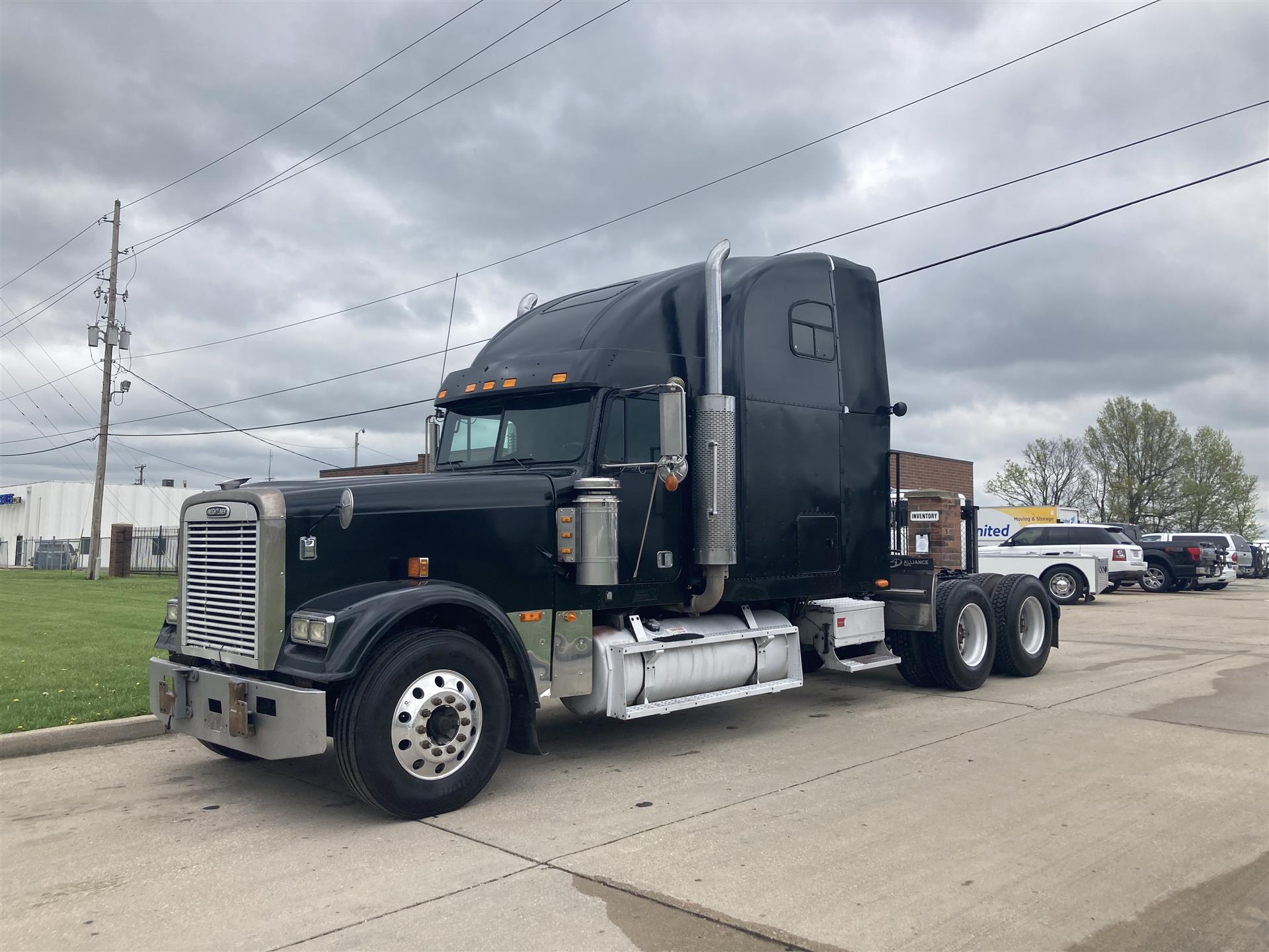 Freightliner classic Trucks For Sale