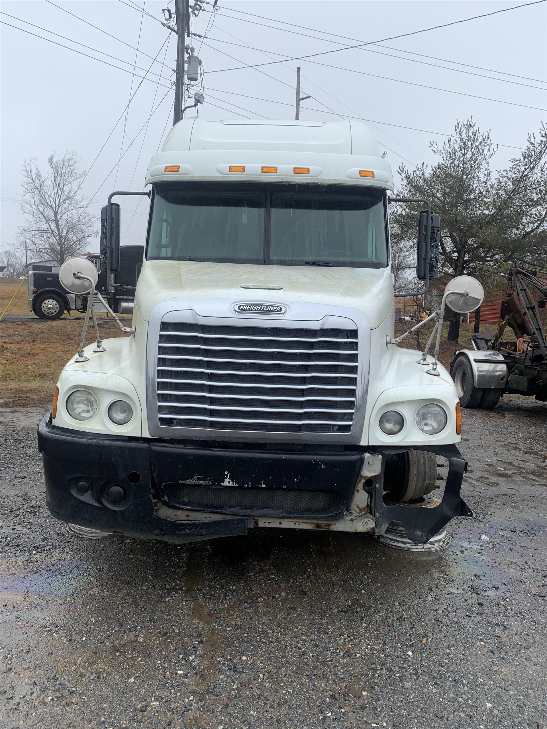 Freightliner C120 Semi Trucks For Sale