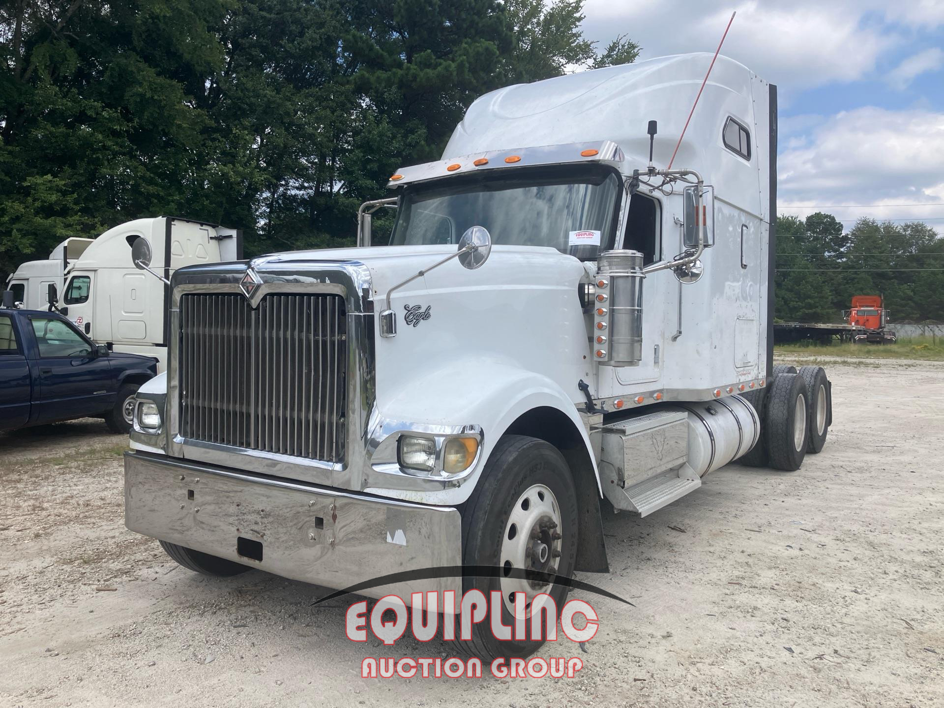 International 9900i Trucks For Sale