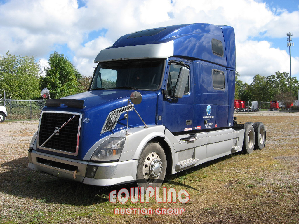 Volvo 780 Semi Trucks For Sale