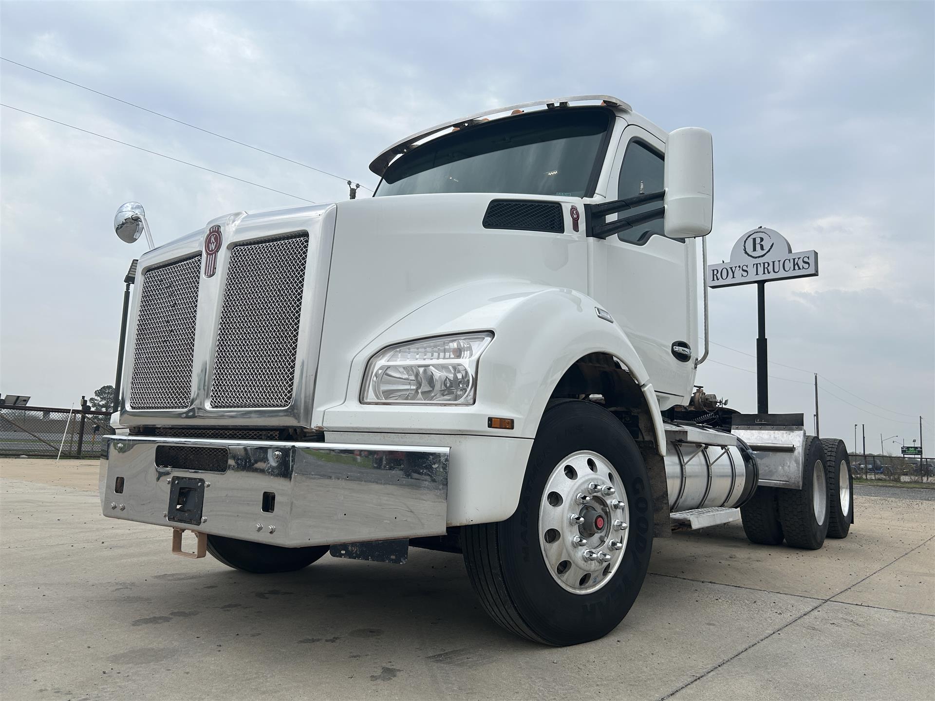 Kenworth T880 Trucks For Sale