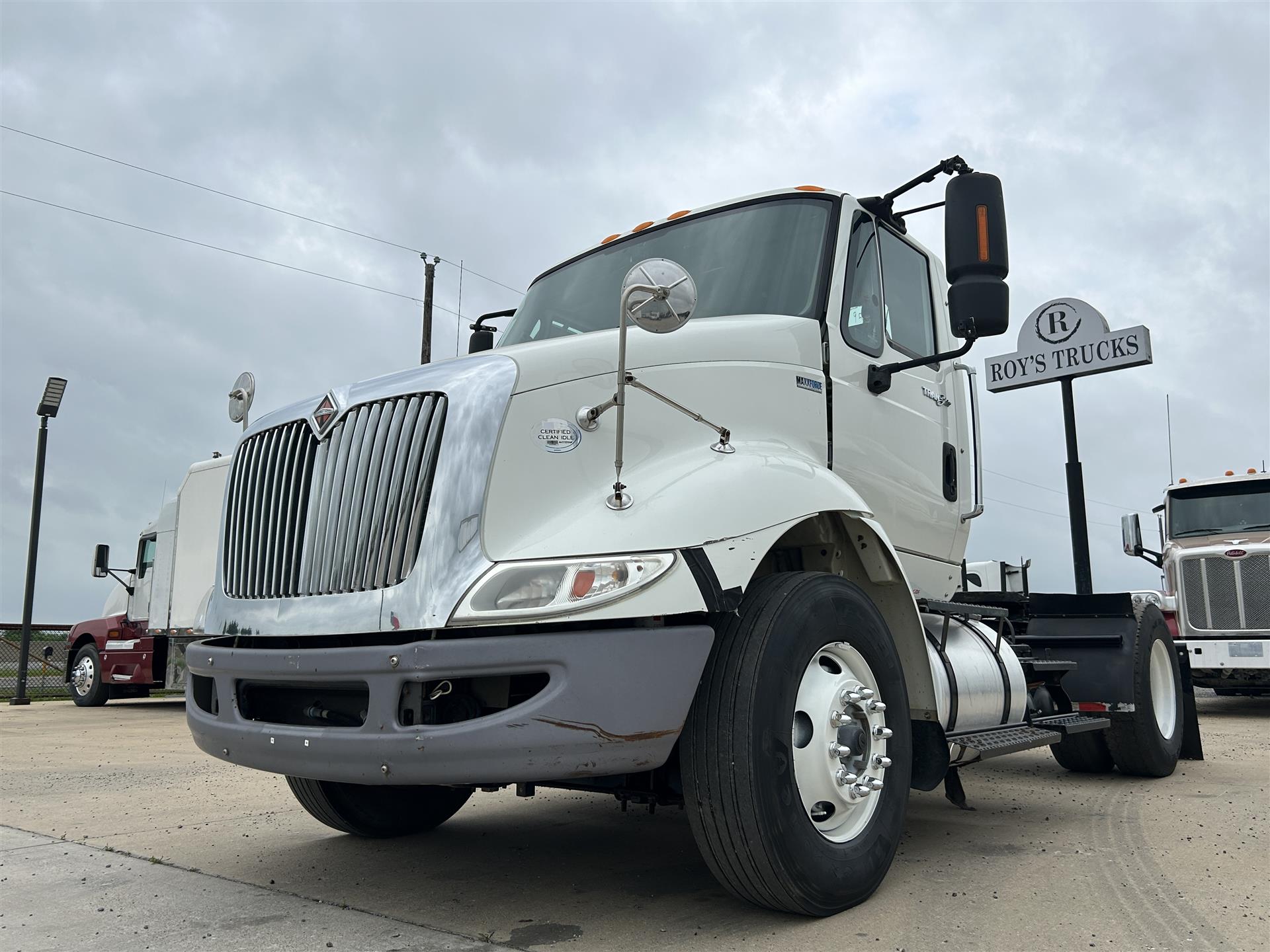International 8600 Semi Trucks For Sale