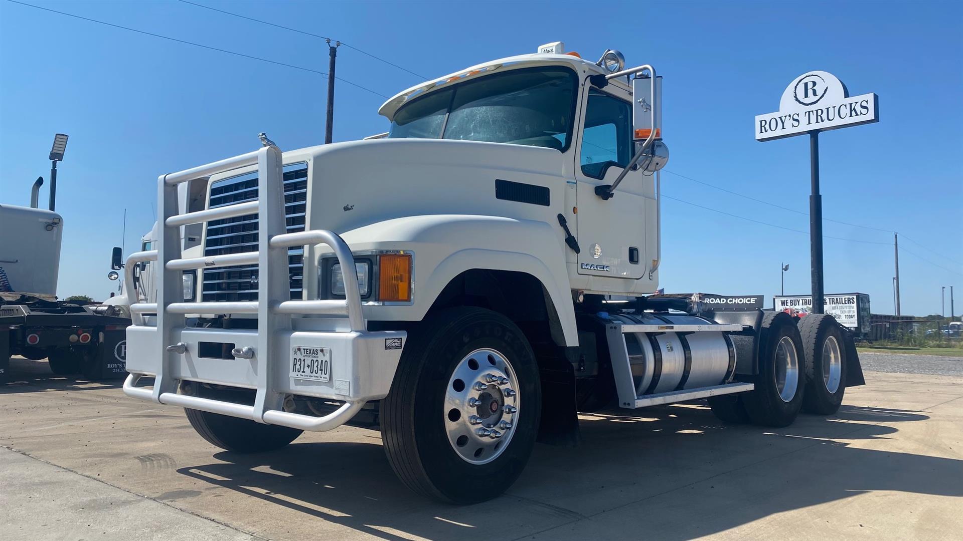 Mack CHU Trucks For Sale