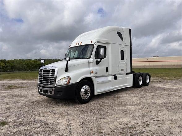 frht CASCADIA 125 Trucks For Sale