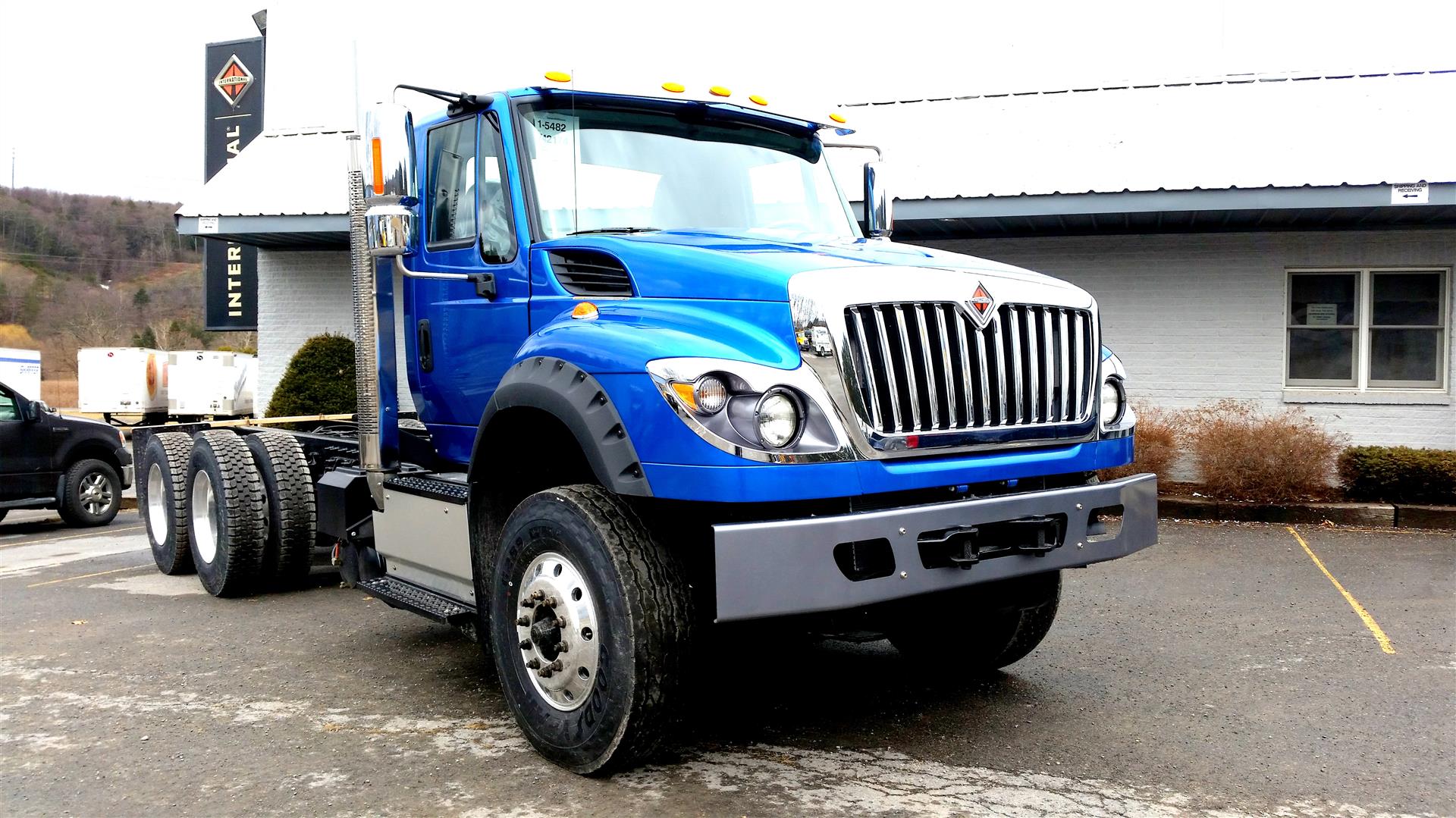International 7600 Trucks for Sale