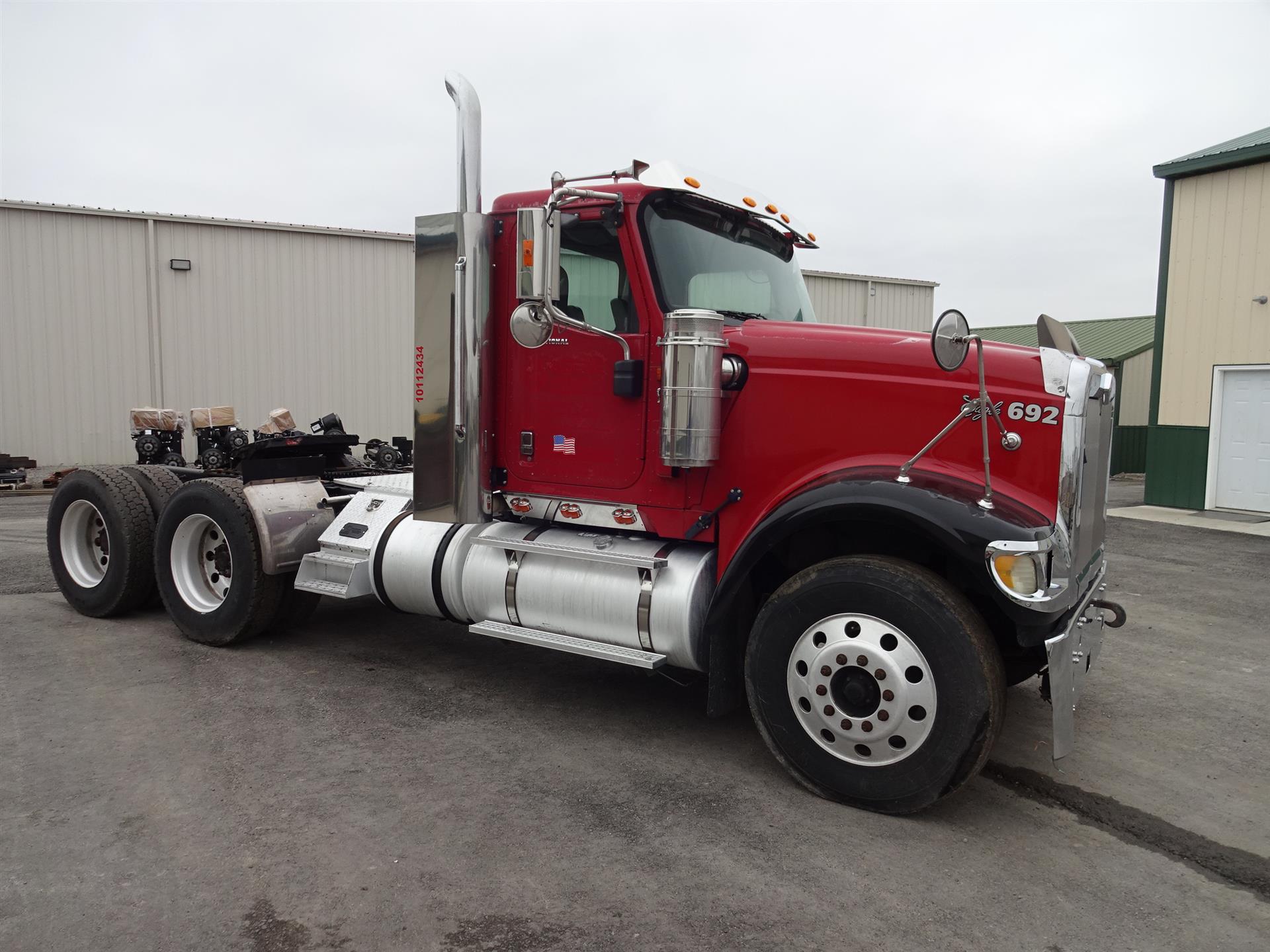 International 9900i Semi Trucks For Sale