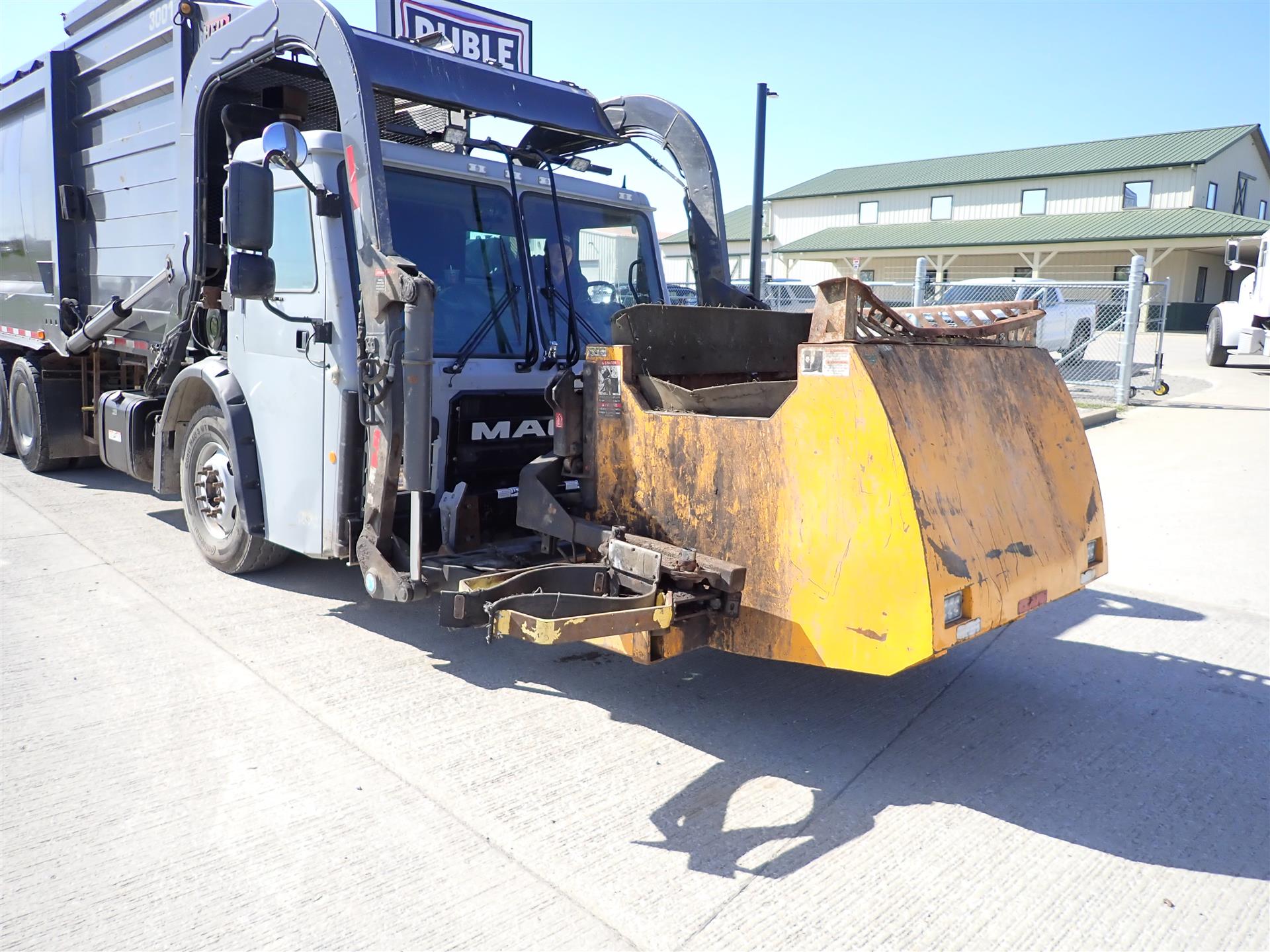 Mack LR613 Trucks For Sale