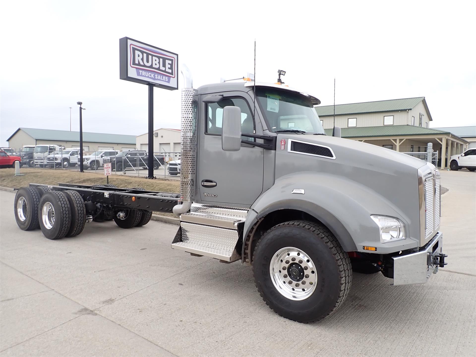 Kenworth T880 Trucks For Sale