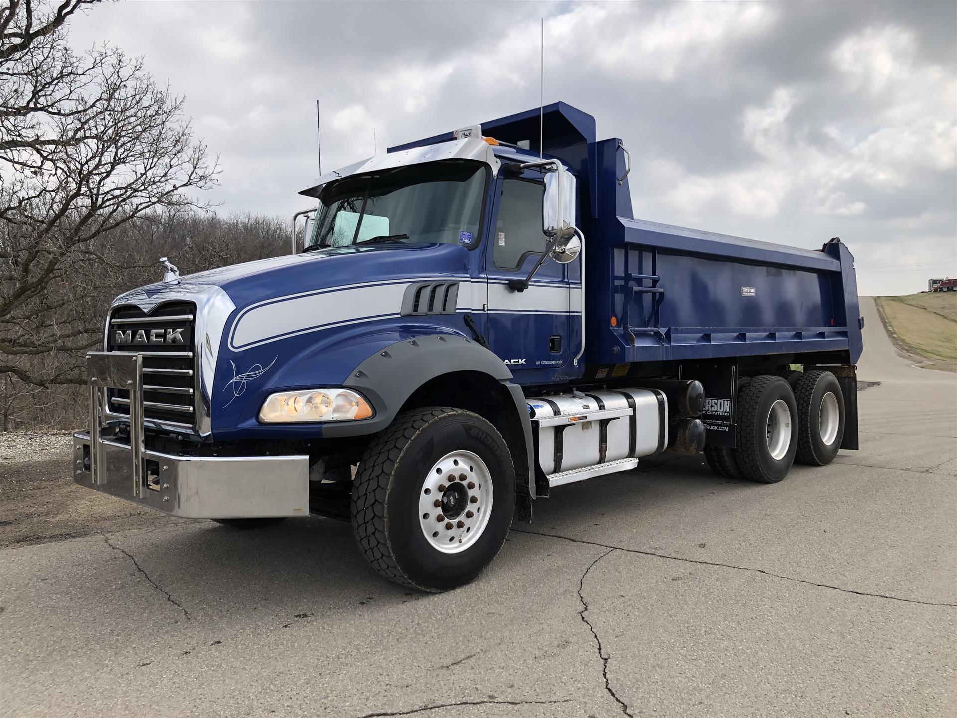 2017 Mack