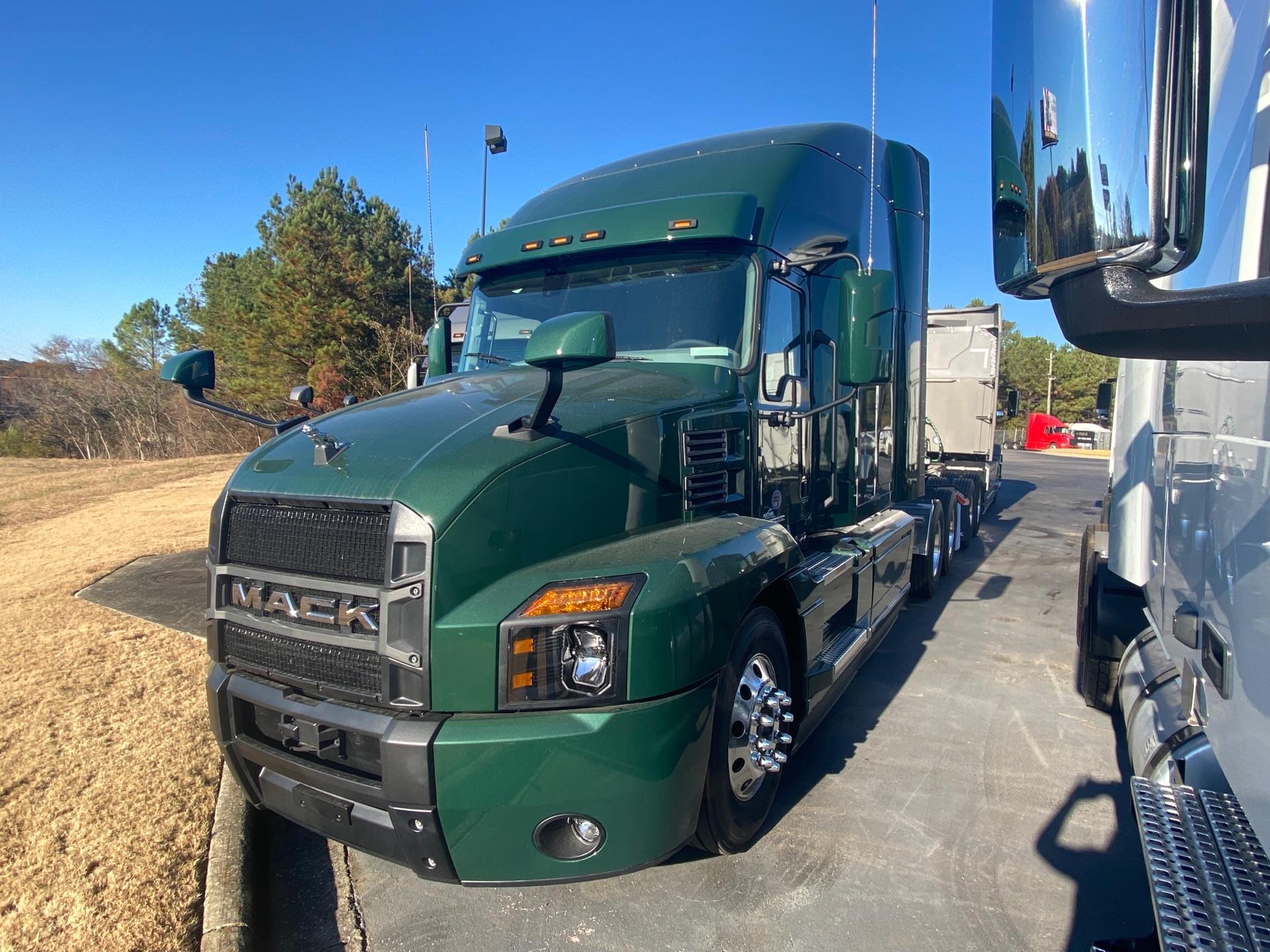 Mack AN64T Trucks For Sale